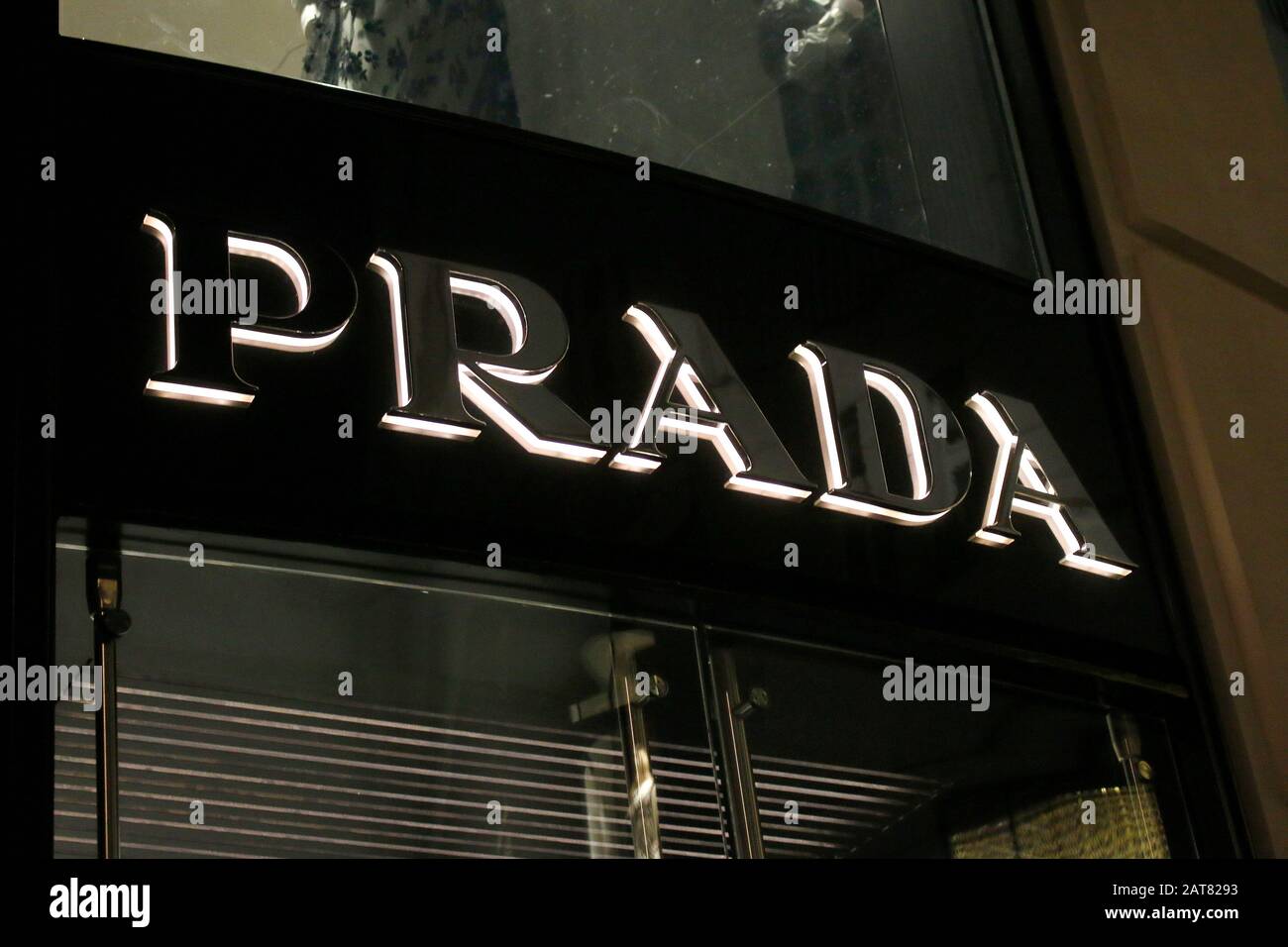 das Logo der Marke/ the logo of the brand "Prada", Wien, Oesterreich ...