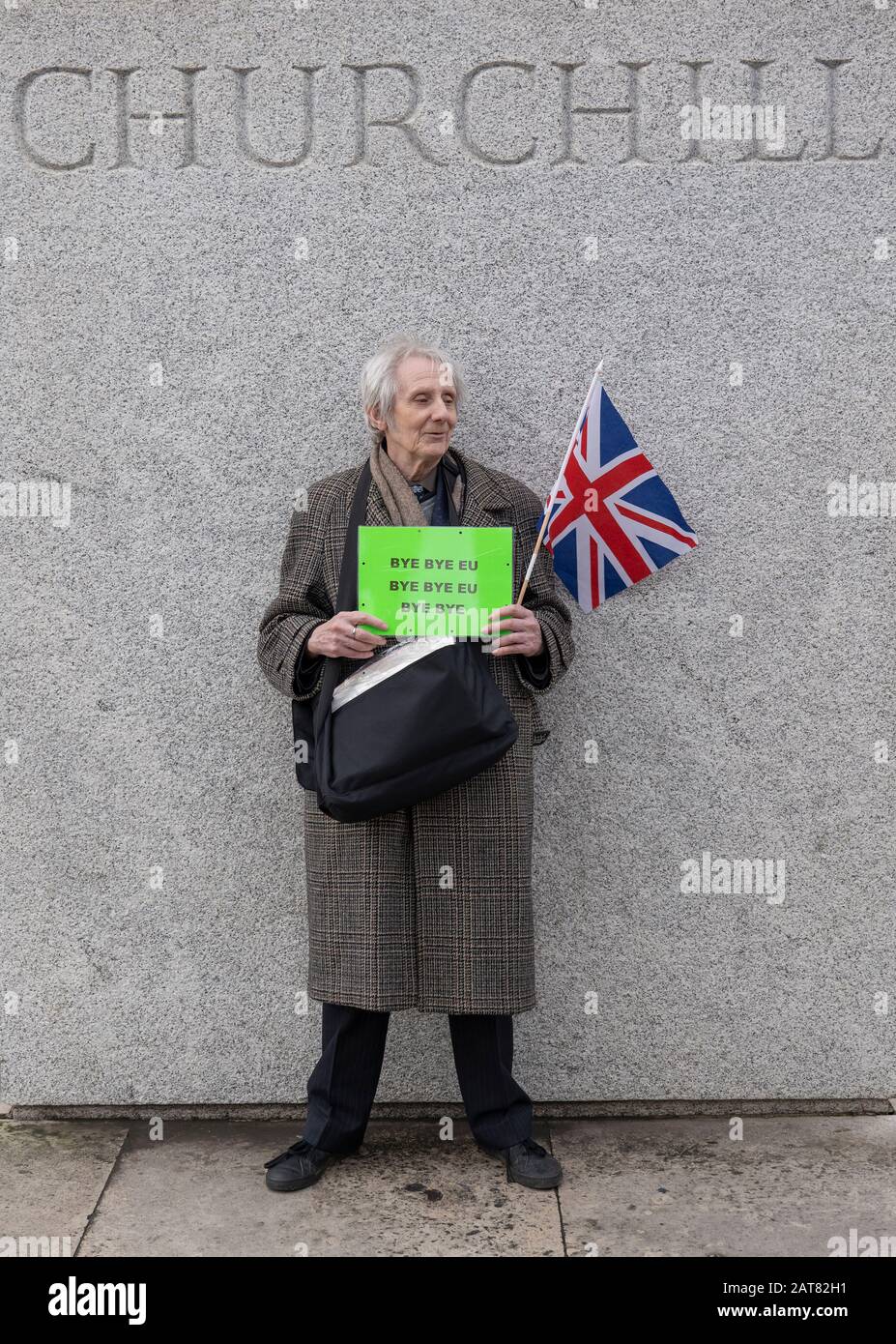 London, UK. 31 January 2020. Pro-Brexit campaigner, Geoff Courtney from ...
