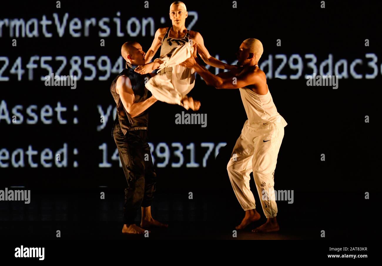Wayne mcgregor company hi-res stock photography and images - Alamy