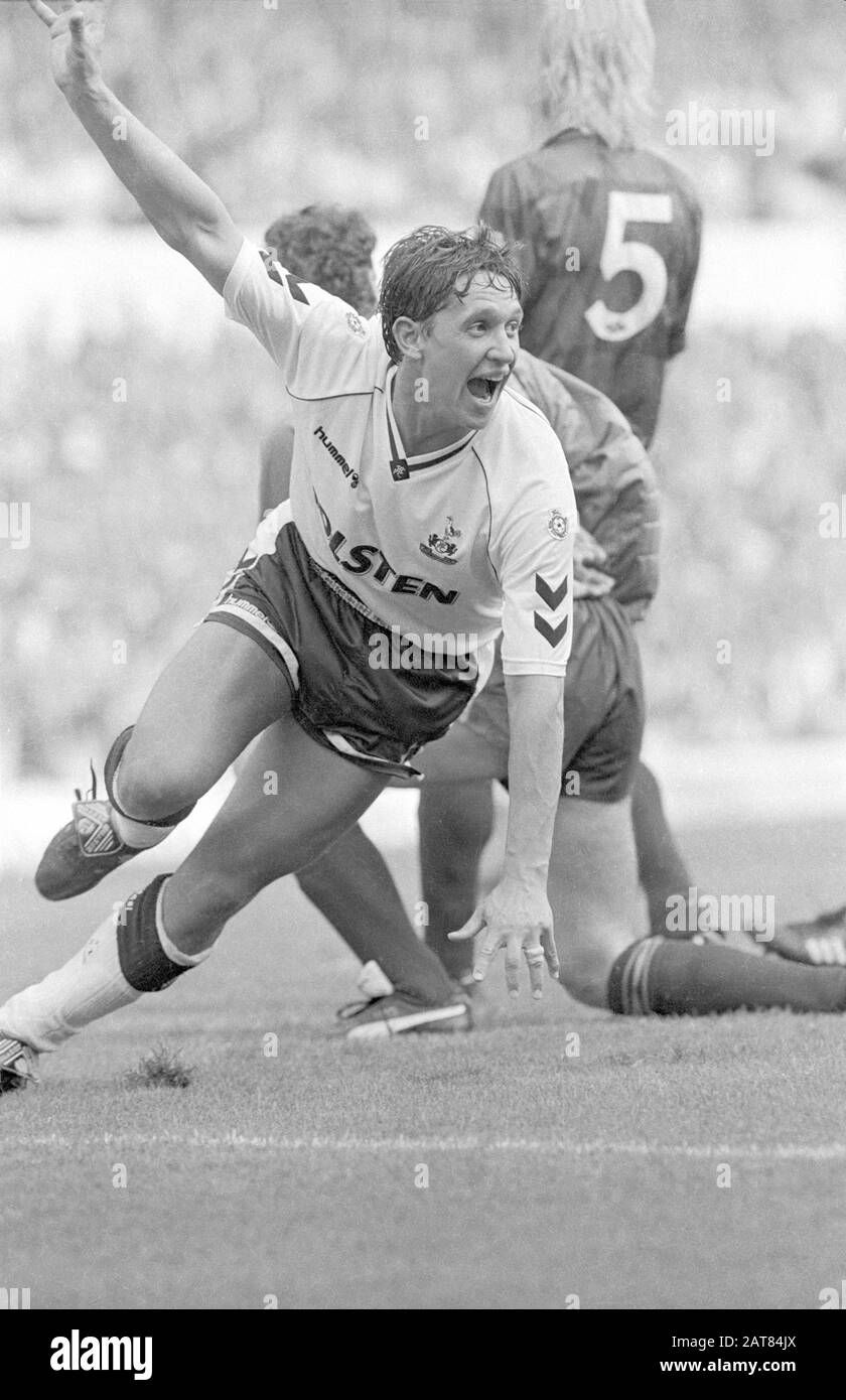 Gary lineker hi-res stock photography and images - Alamy