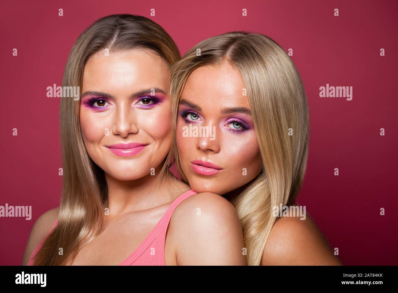 Two beautiful models hi-res stock photography and images - Alamy