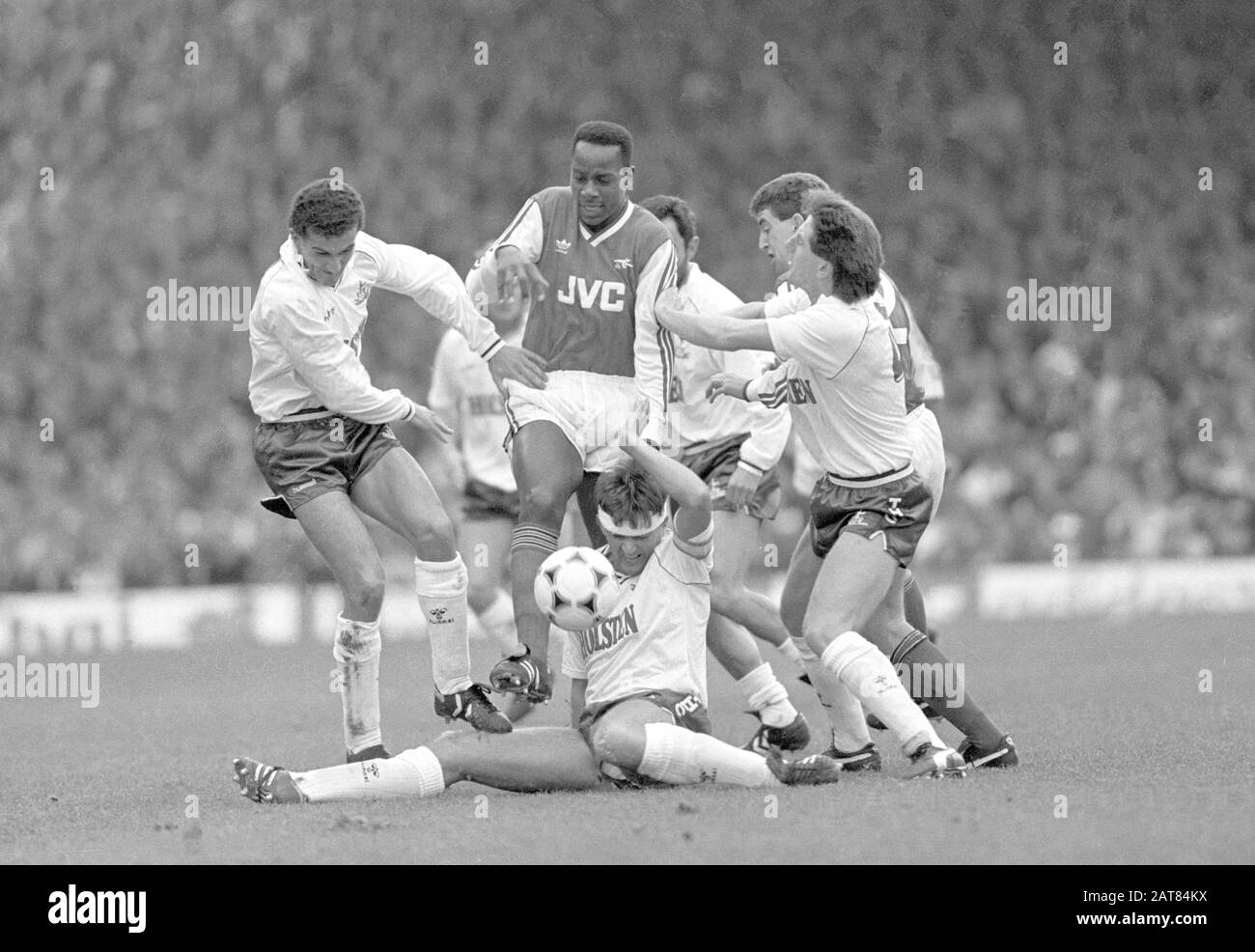 Gary mabbutt spurs hi-res stock photography and images - Alamy