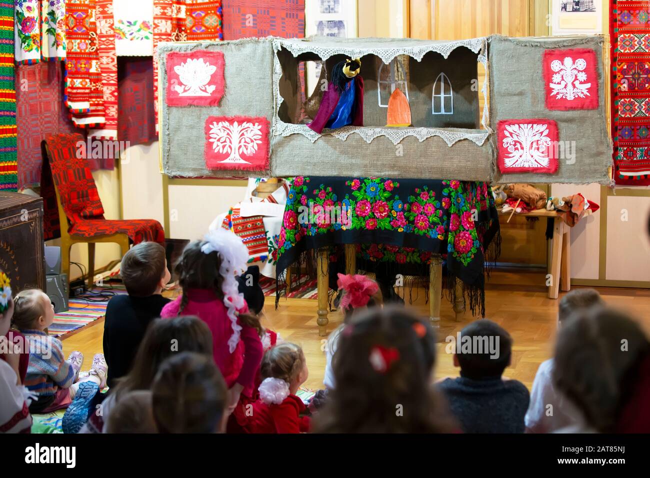 Puppet theatre children hi-res stock photography and images - Alamy
