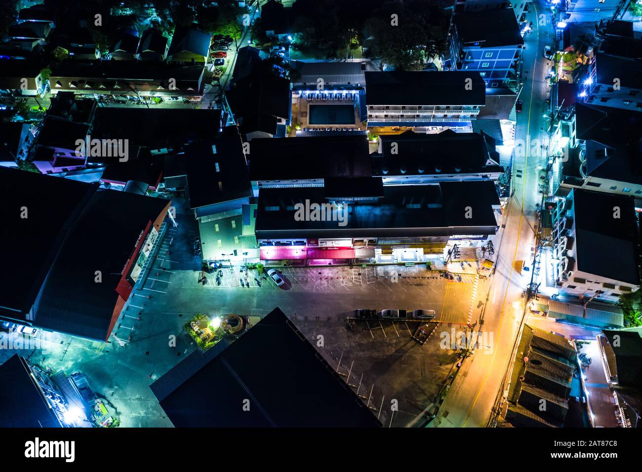 Aerial night city hyperlapse fly hi-res stock photography and images ...