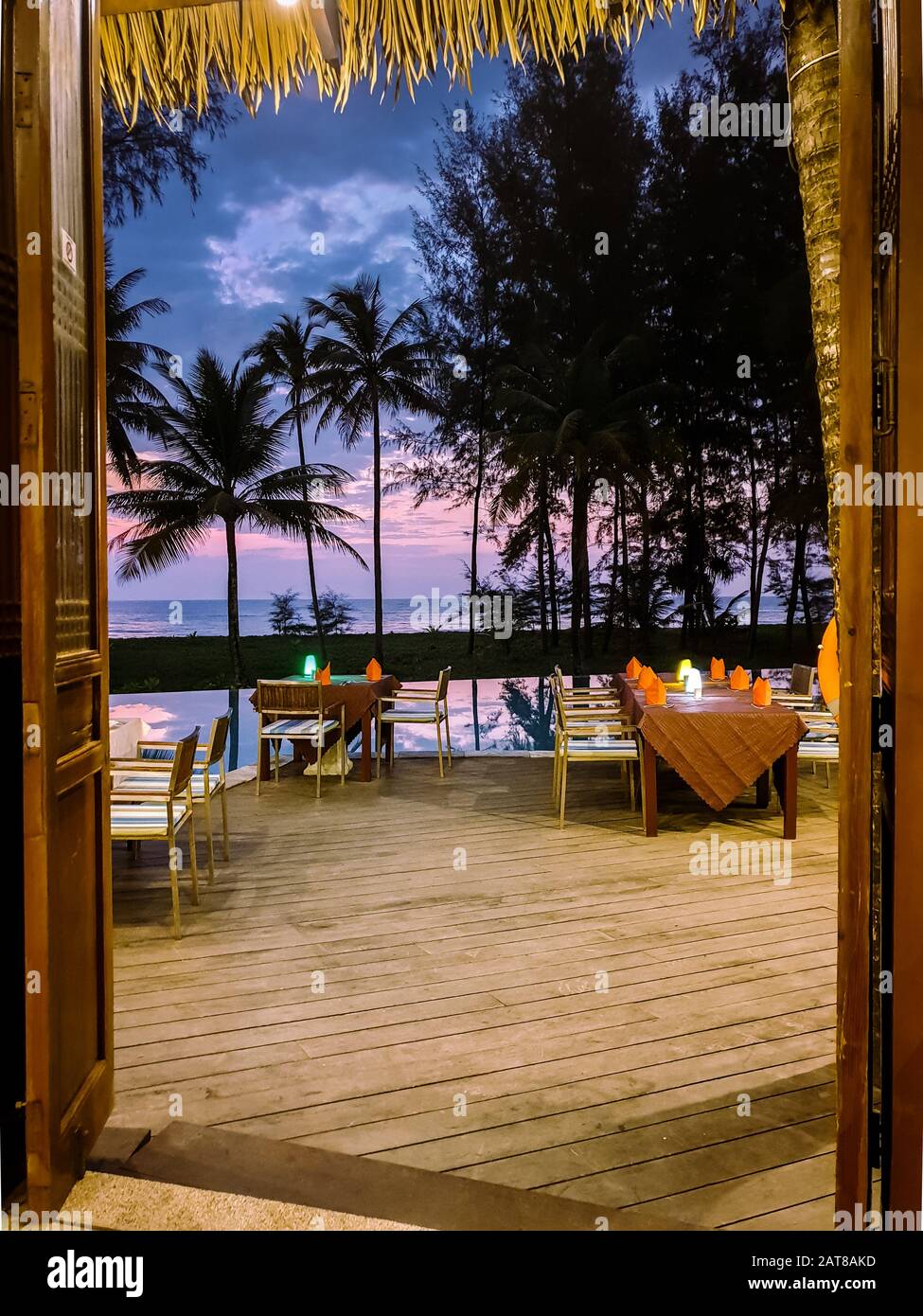 Thai seaside resort hi-res stock photography and images - Alamy