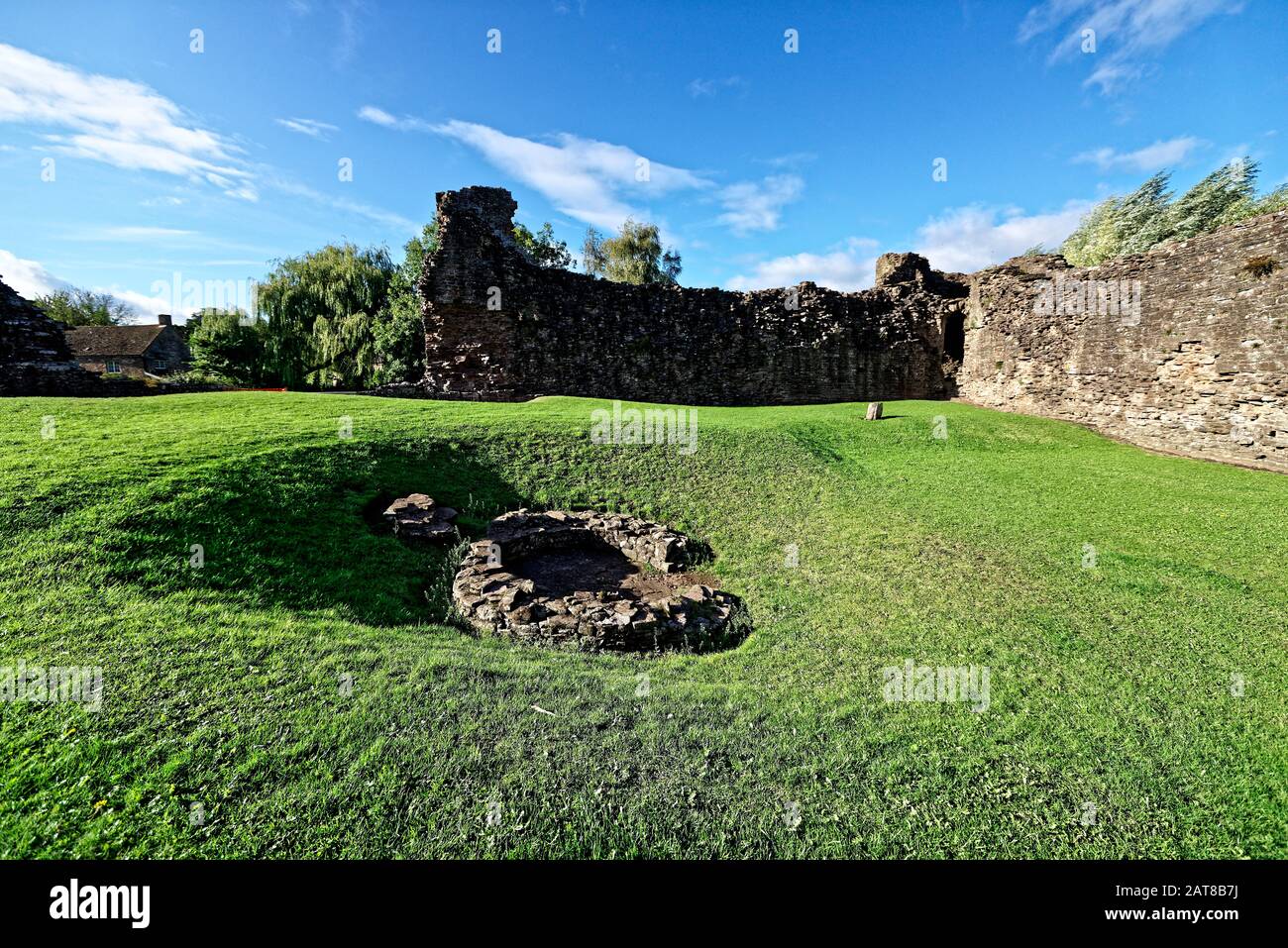 Marcher lords castle hi-res stock photography and images - Alamy