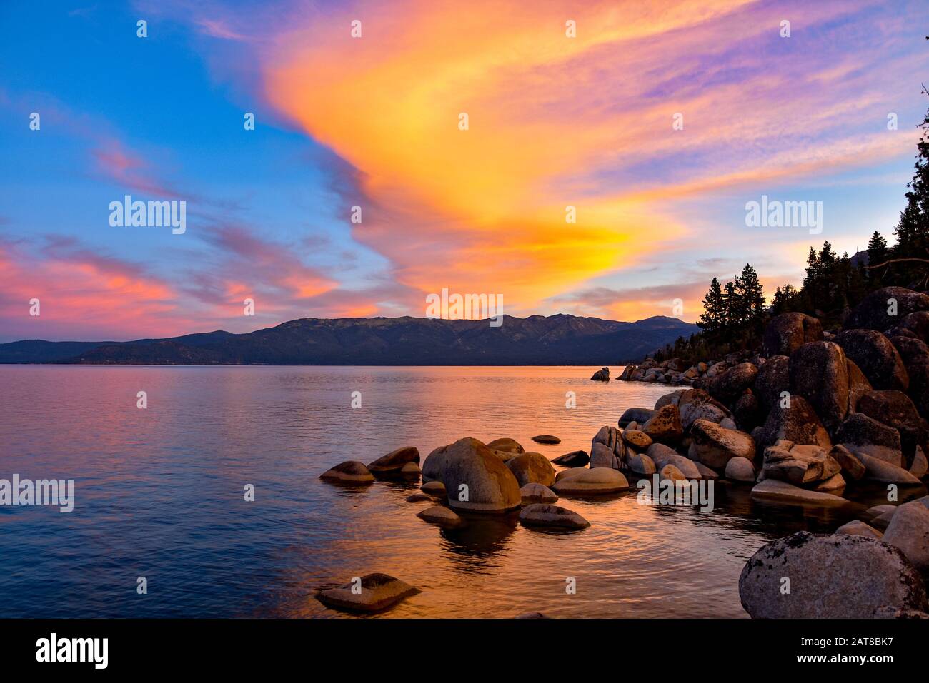 Sunrise in South Lake Tahoe, Secret Cove beach Stock Photo - Alamy