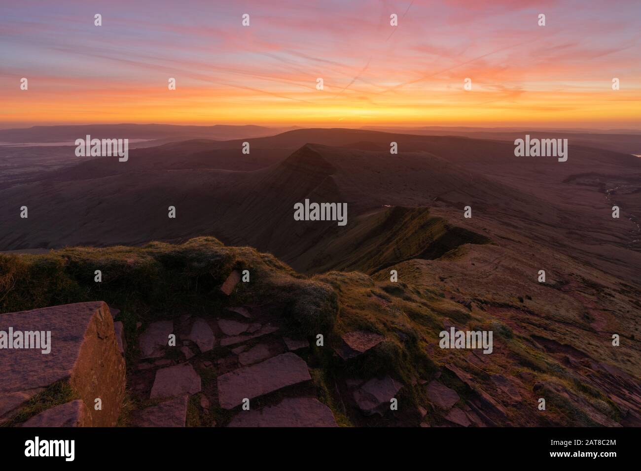 Winter sunrise from summit of Pen Y Fan Stock Photo - Alamy
