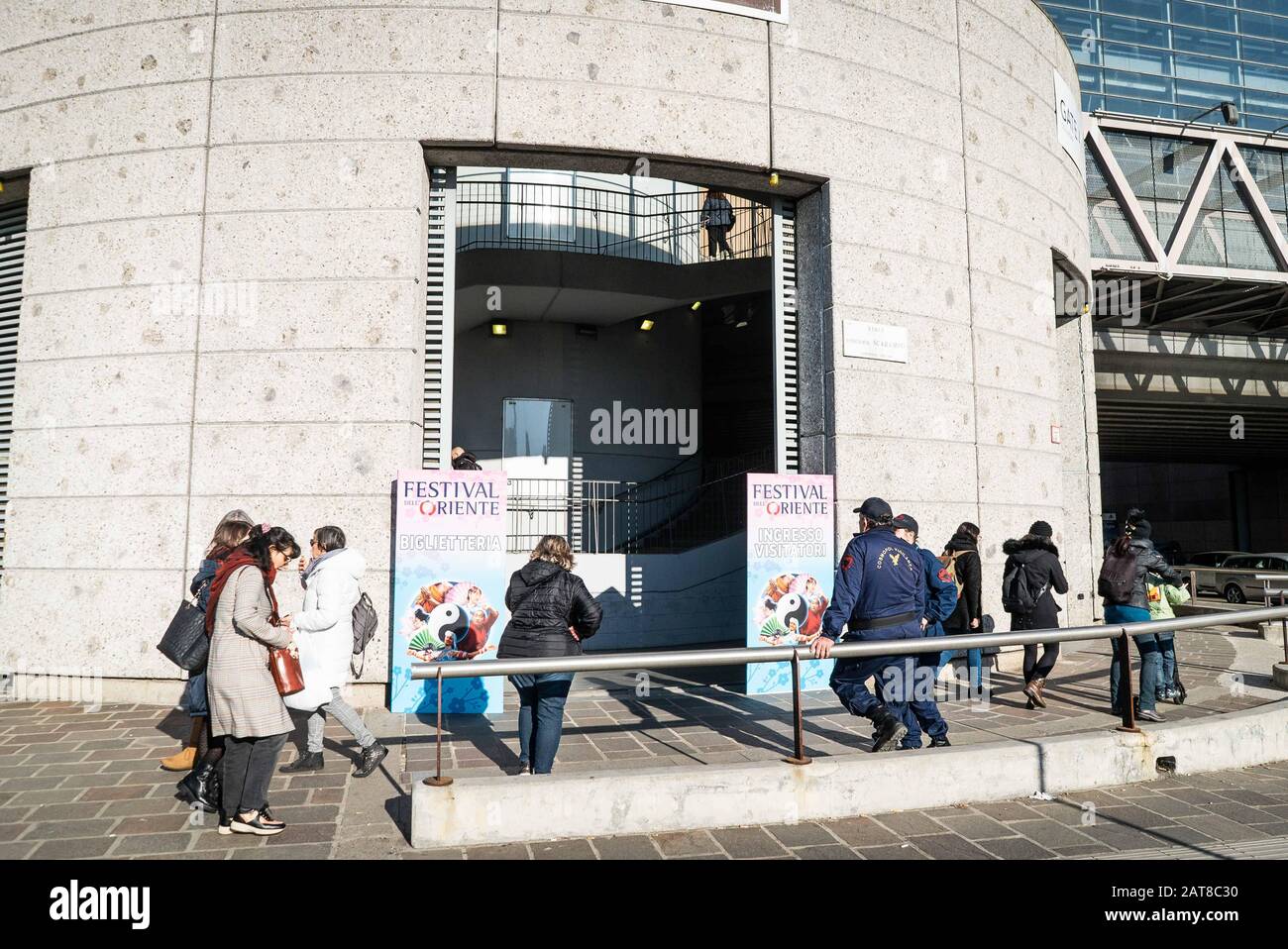 Fieramilanocity. The festival of the orient opens today (Stefano De ...