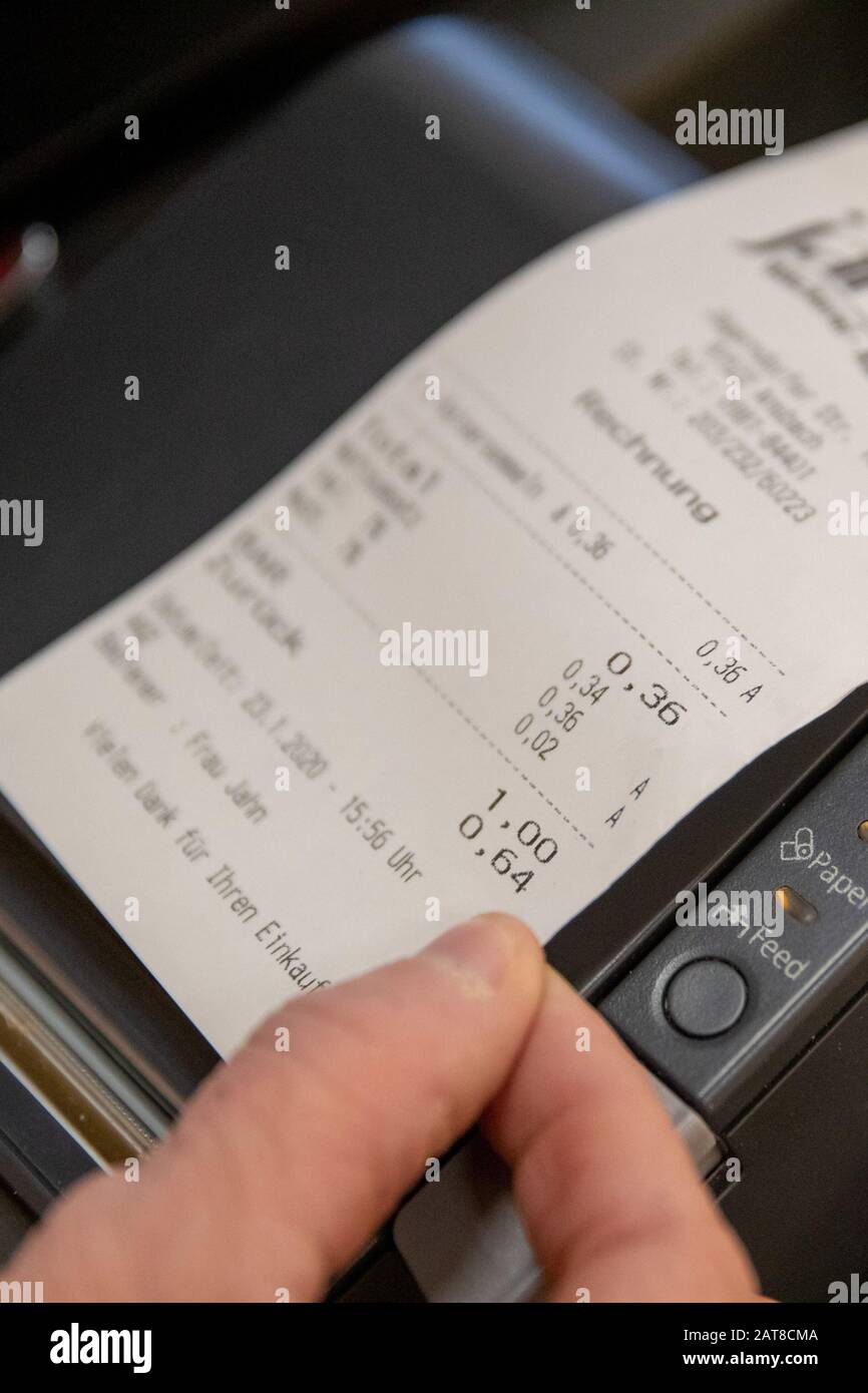 Cash register slip hi-res stock photography and images - Alamy