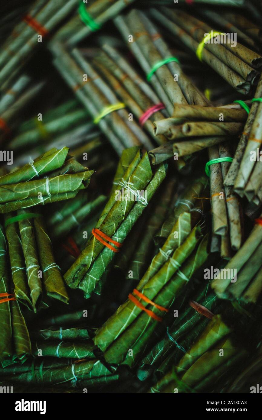 Beedi india hi-res stock photography and images - Alamy