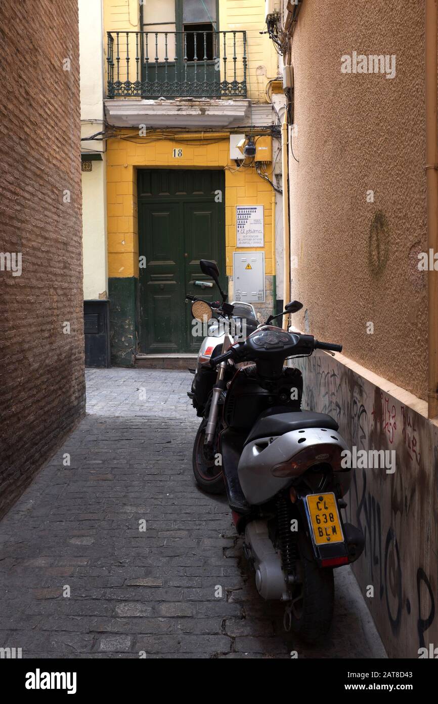 Mopeds spain hi-res stock photography and images - Alamy