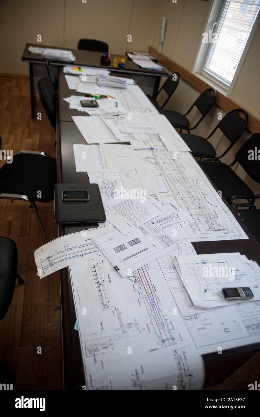 Construction office team hi-res stock photography and images - Alamy