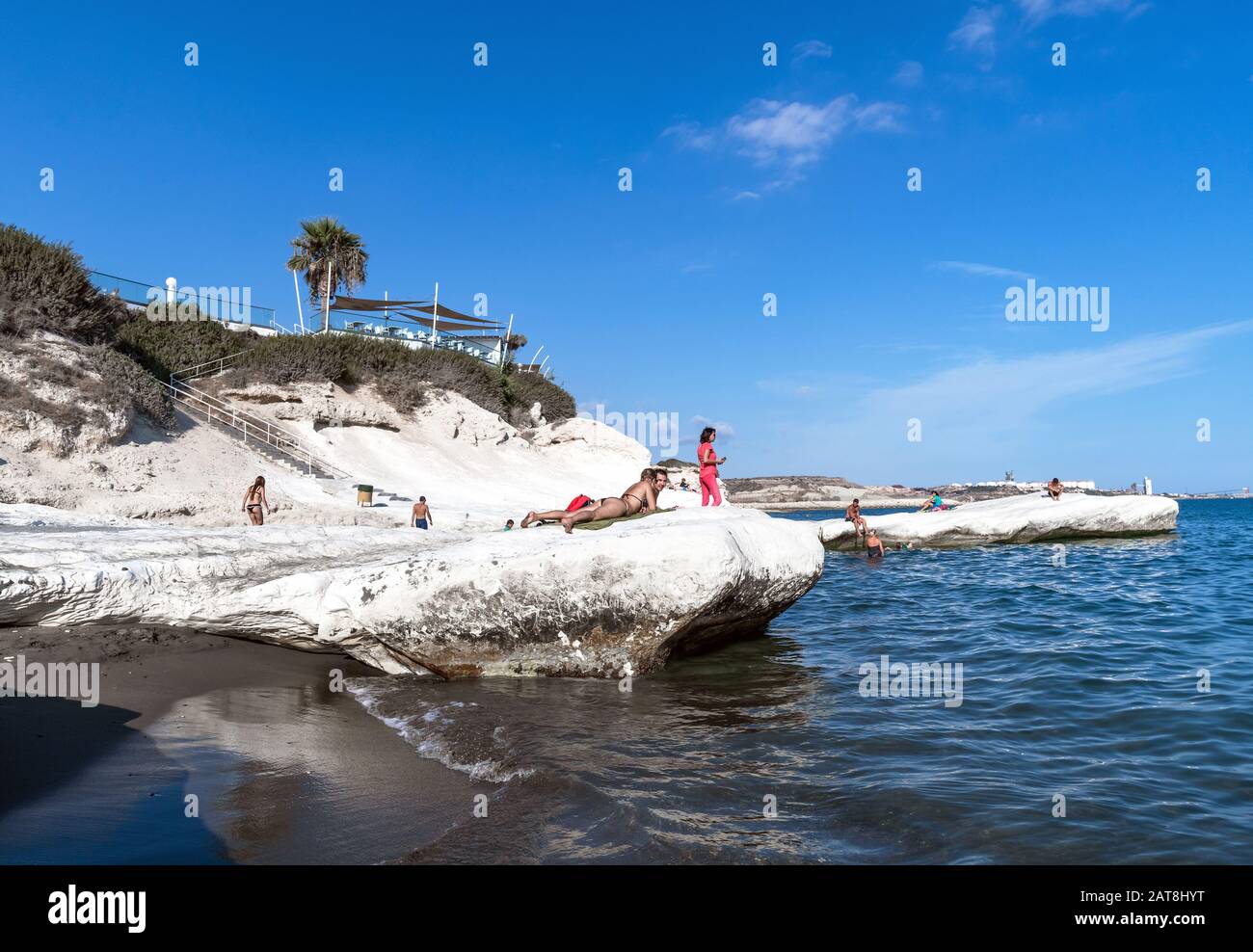 White rock water hi-res stock photography and images - Alamy