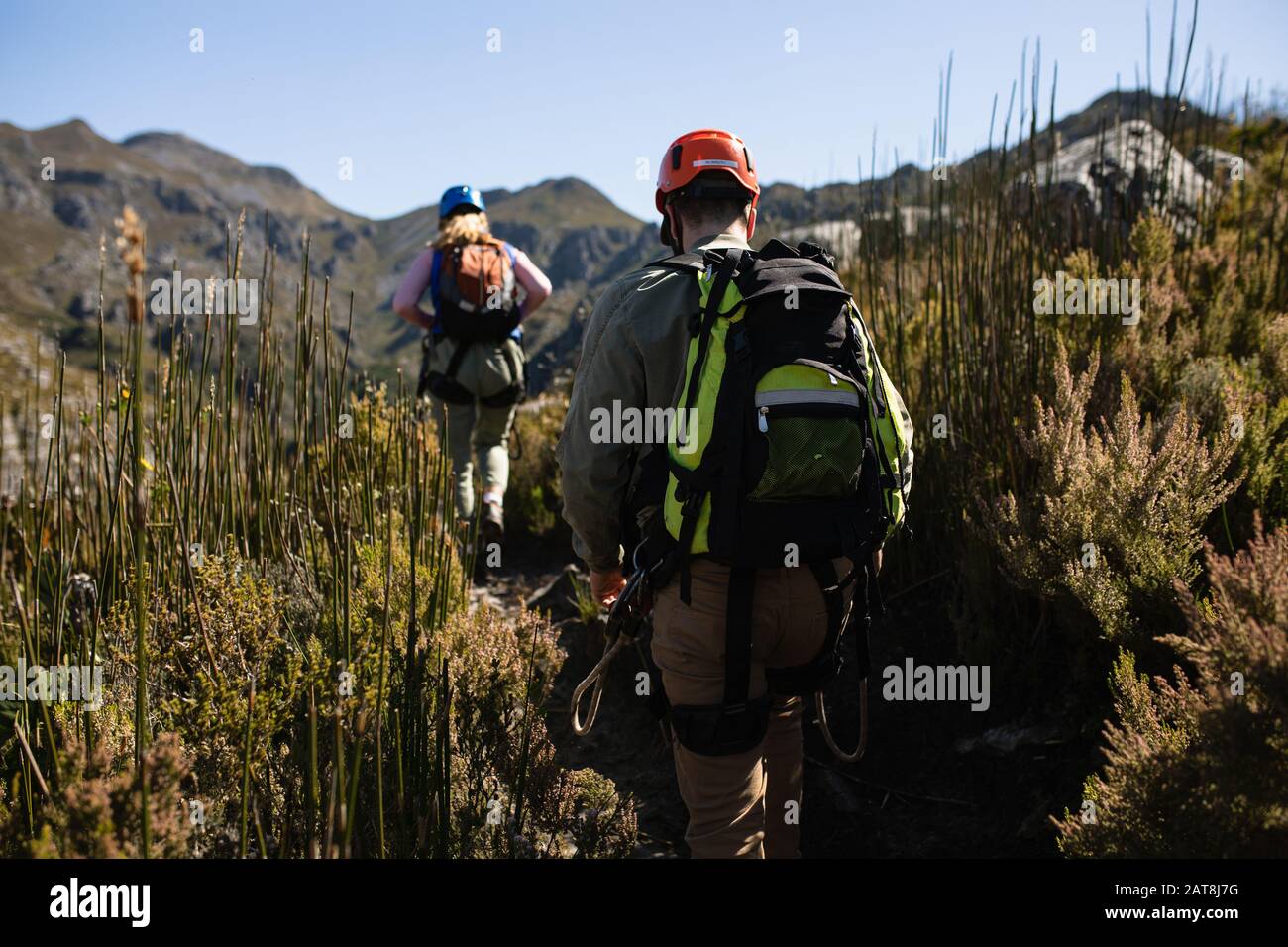 Couple ziplining hi-res stock photography and images - Alamy