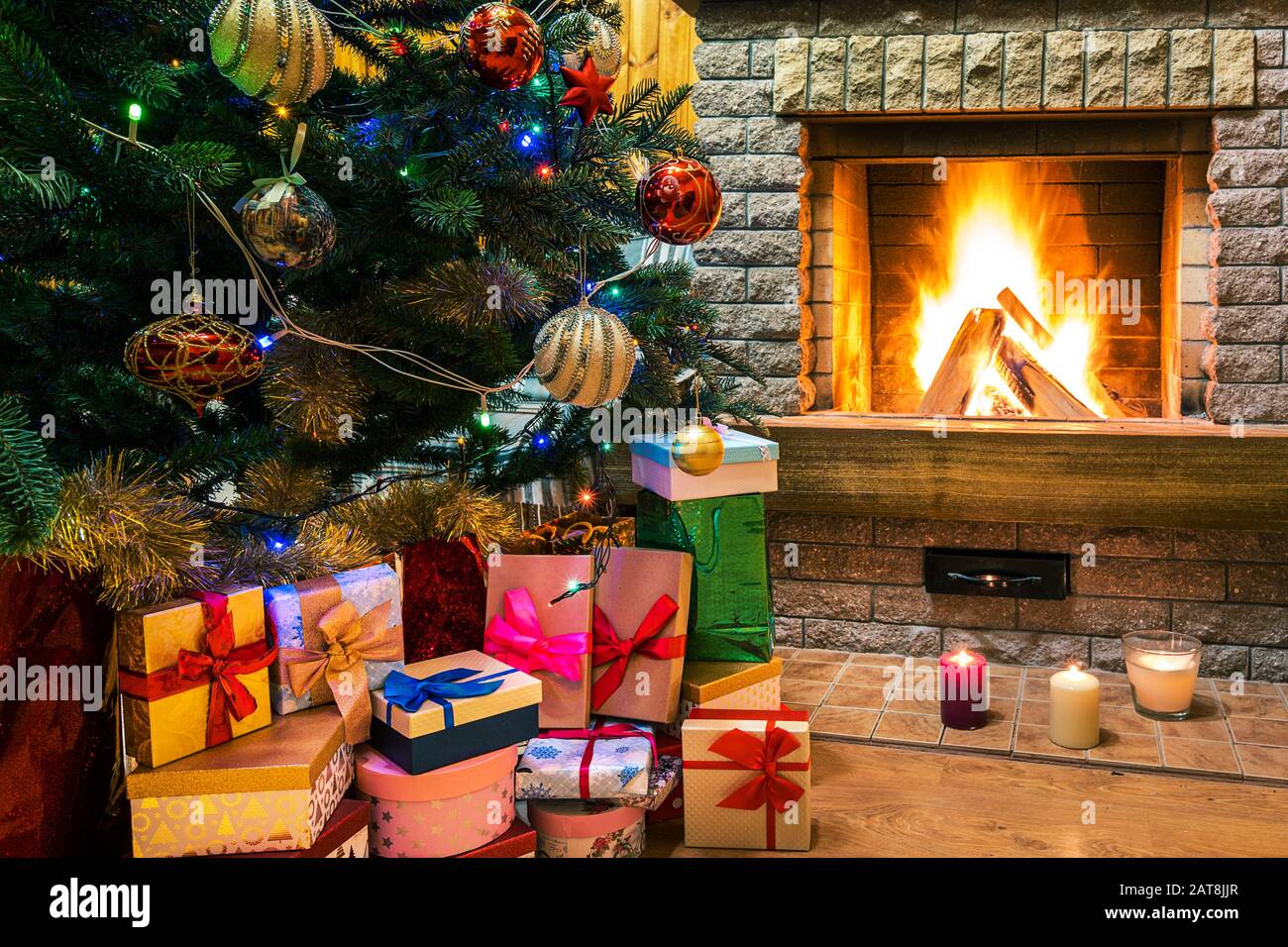 Burning christmas tree fire hi-res stock photography and images - Alamy