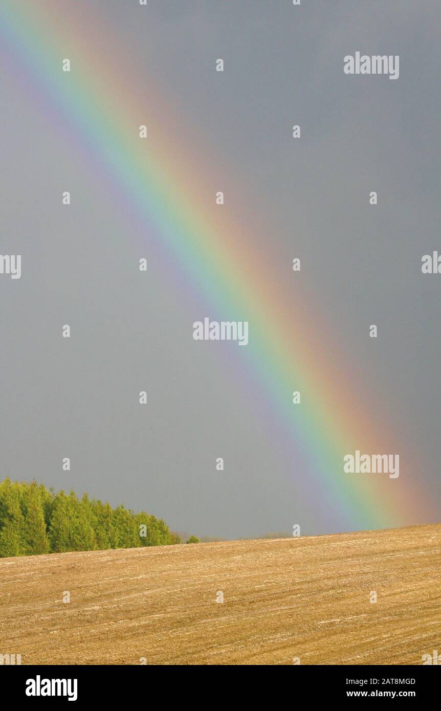 A beautiful rainbow over the South Downs, West Sussex, England Stock ...
