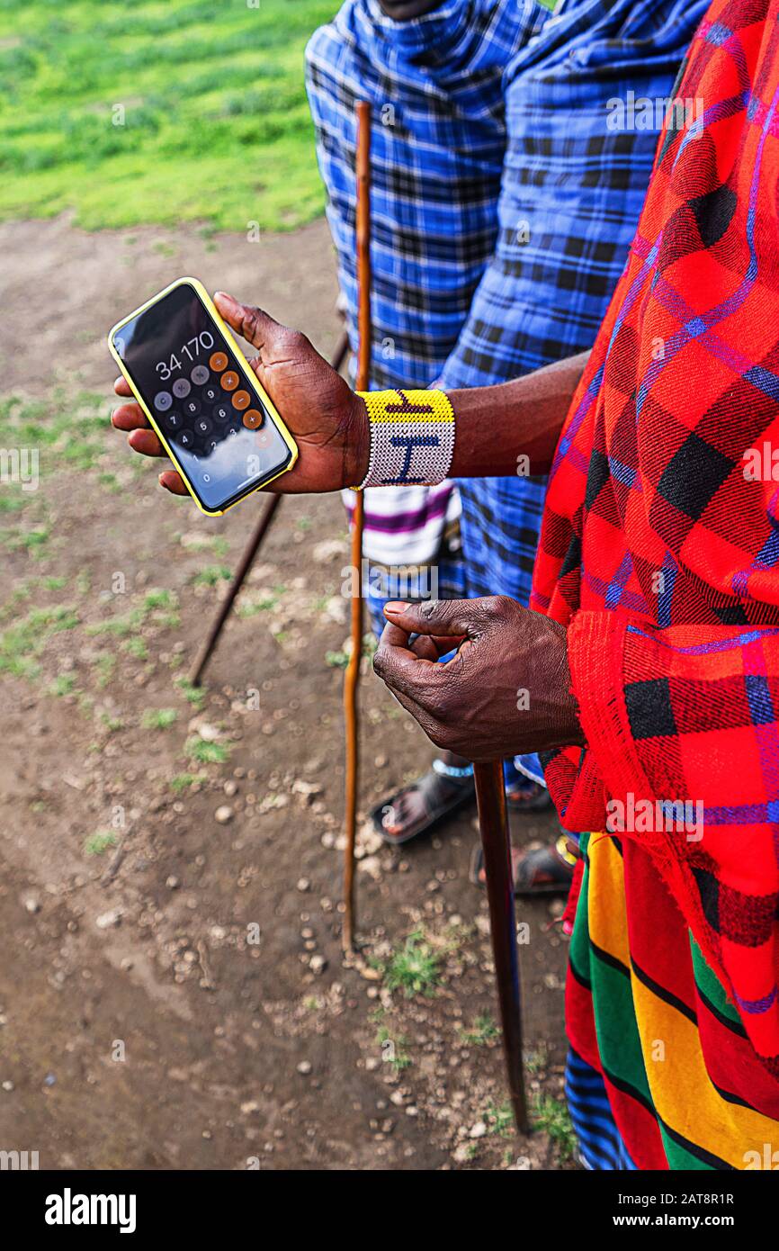 Telecommunication in africa hi-res stock photography and images - Alamy