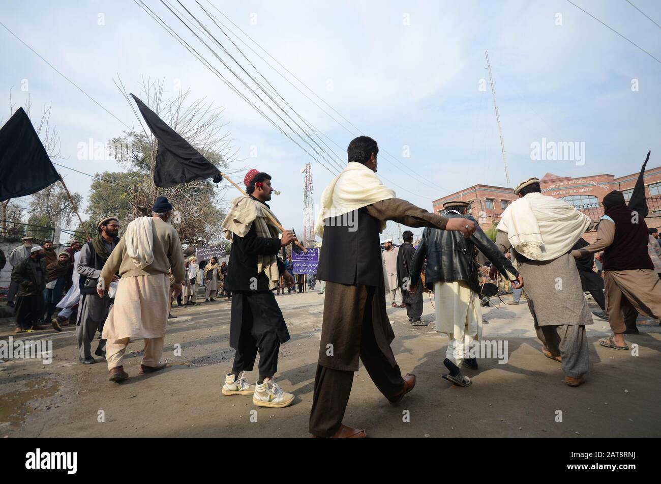 Peshawar, Pakistan. 31st Jan, 2020. Pakistani traders from North ...