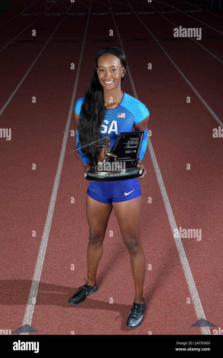 Dalilah Muhammad (USA) poses with the USA Track & Field Jackie Joyner ...