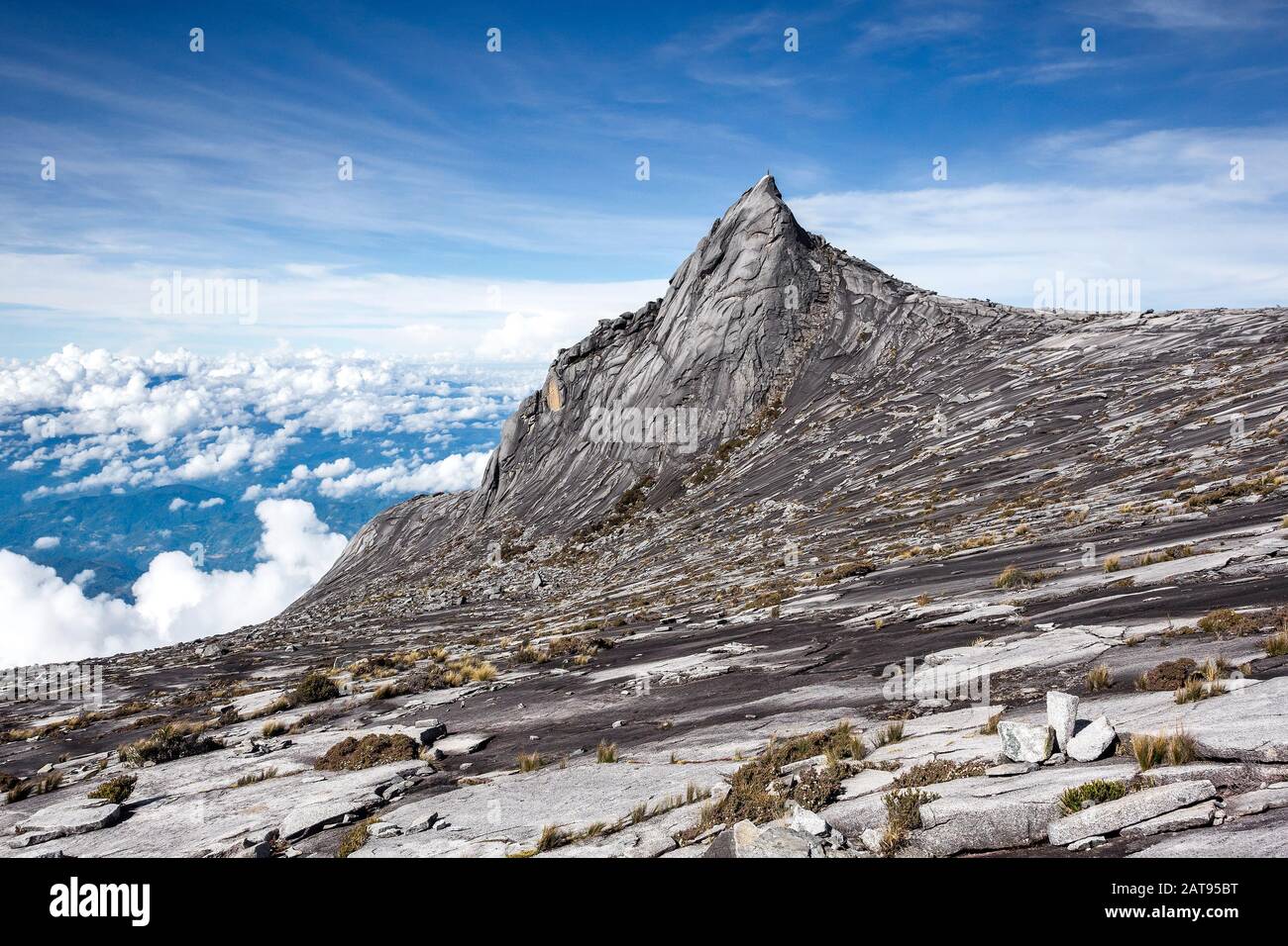 Beautiful view mount kinabalu hi-res stock photography and images - Alamy