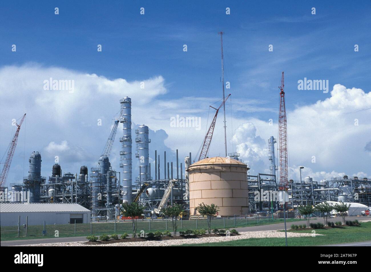 Texas: Refinery on the Gulf of Mexico near Galveston. August 2001. ©Bob ...