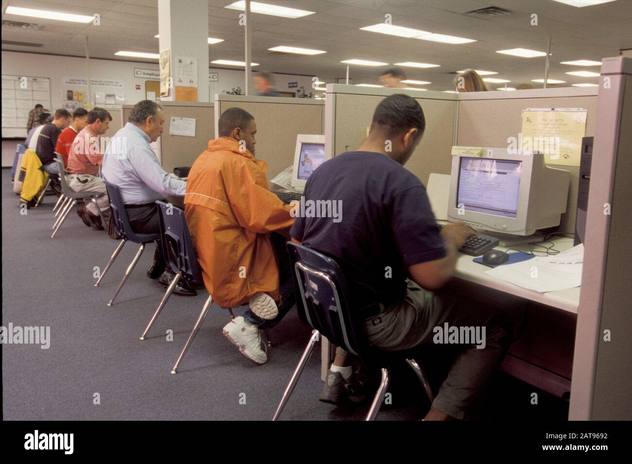 Office job cubicles hi-res stock photography and images - Alamy
