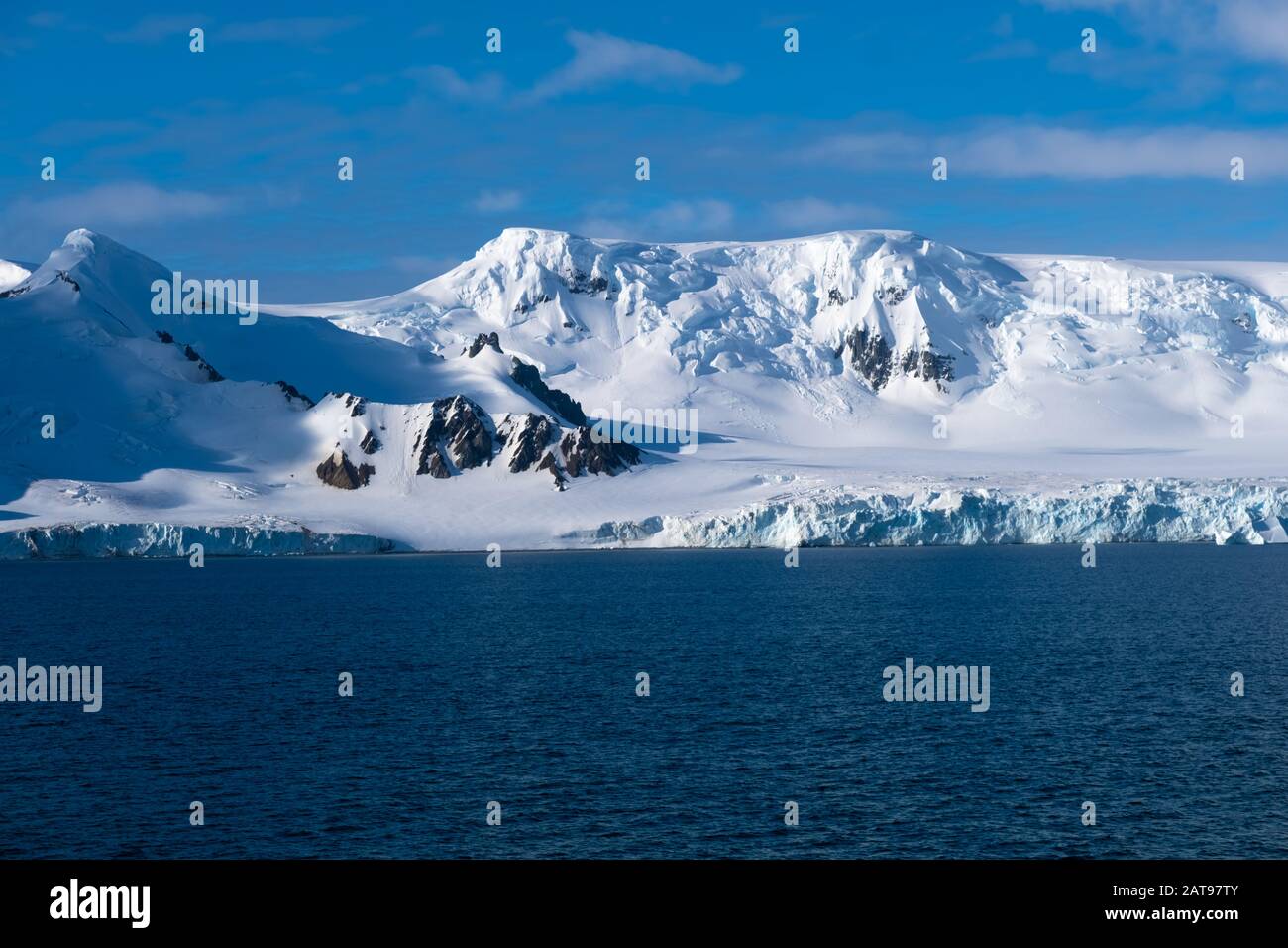 Stunning coastal landscapes along the Tabarin peninsula in the ...