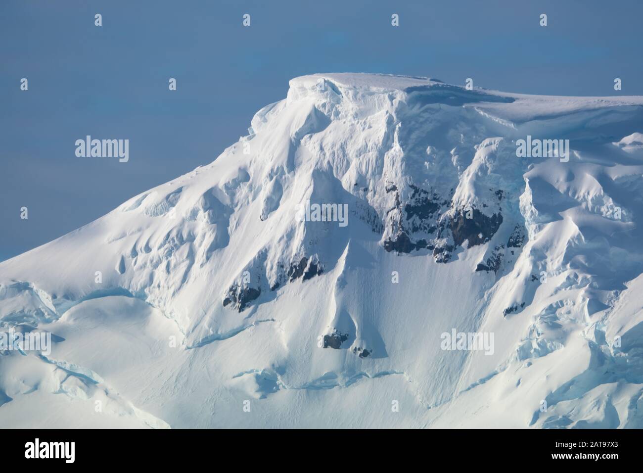 Stunning coastal landscapes along the Tabarin peninsula in the ...