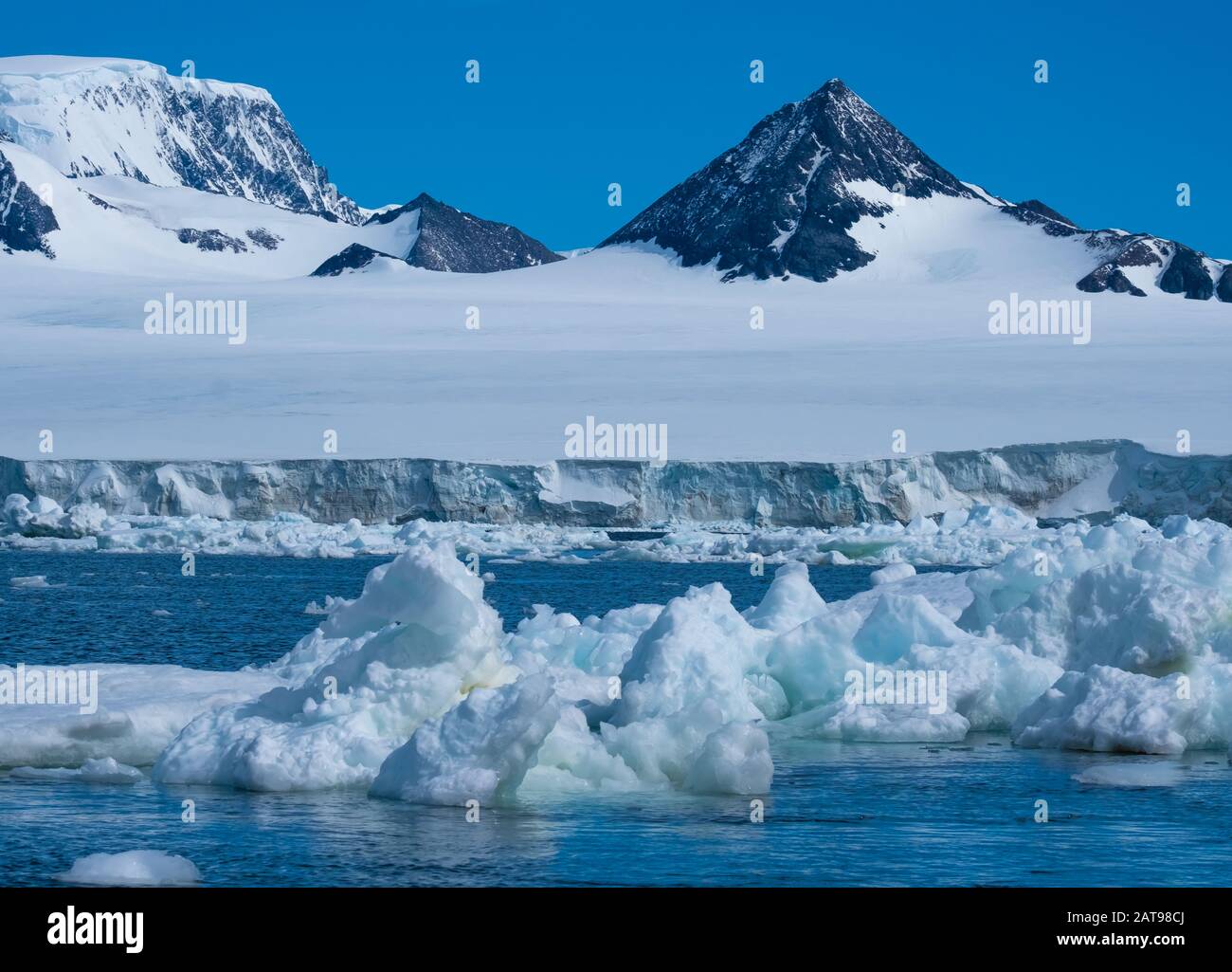 Stunning coastal landscapes along the Tabarin peninsula in the ...