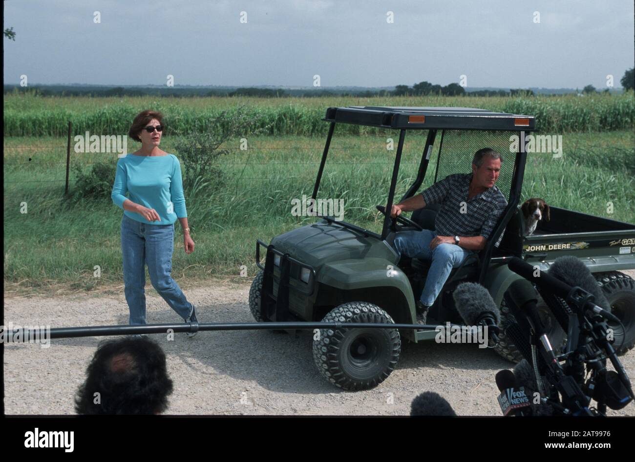 Crawford, Texas; Governor George W. Bush and wife Laura meet with the ...