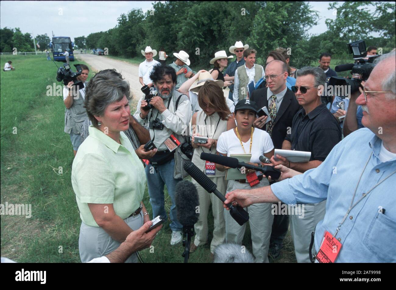 Crawford, Texas: Communications Director for "Bush for President" Karen ...