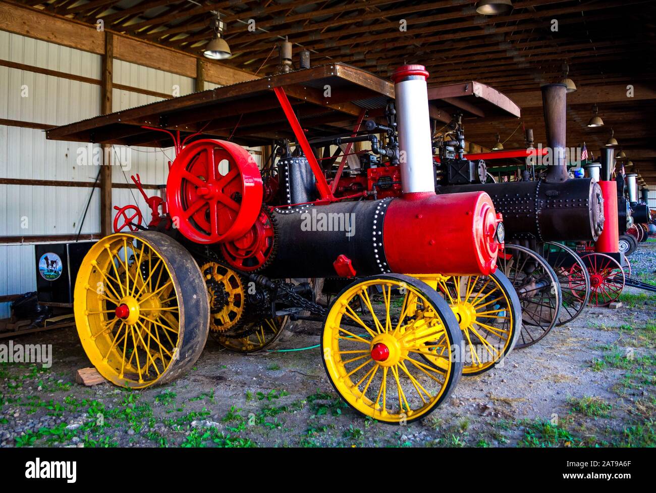 Old steam engines hi-res stock photography and images - Alamy