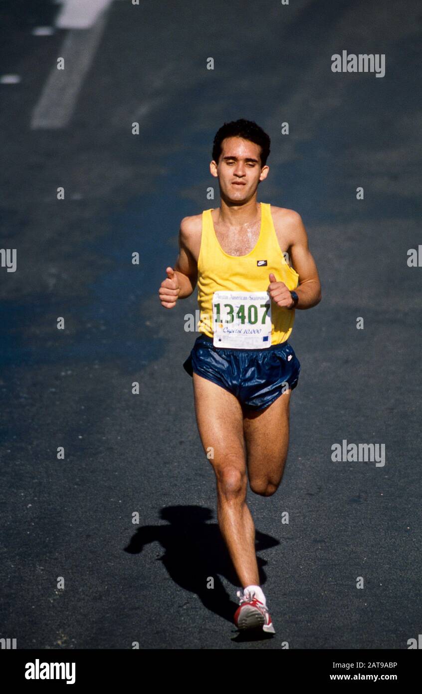 Austin, Texas: Male runner in 10,000 meter race. ©Bob Daemmrich Stock ...