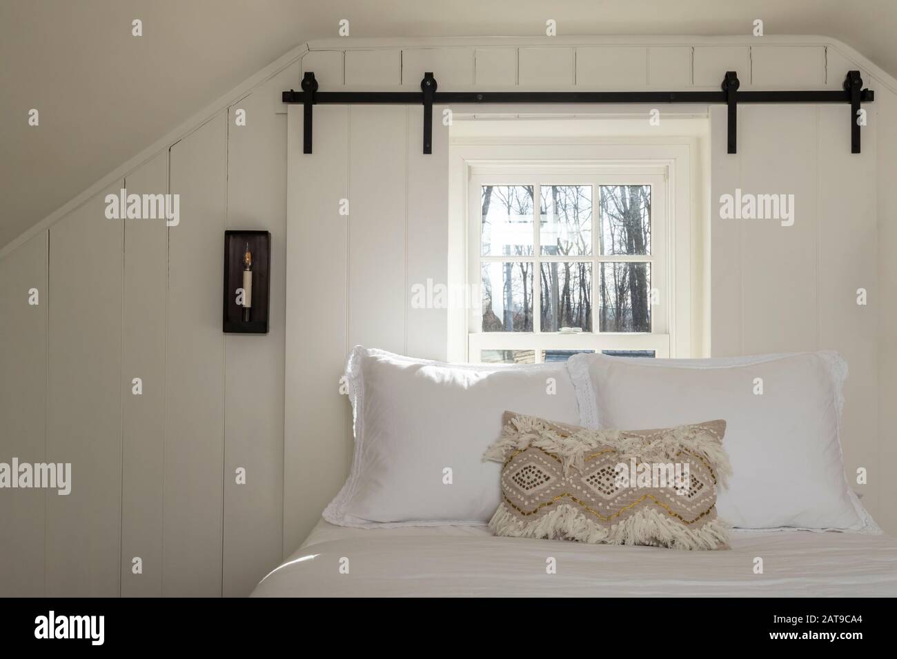 Old bedroom in country house hi-res stock photography and images - Alamy