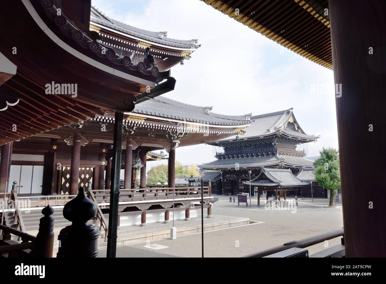 Higashi hongan ji temple hi-res stock photography and images - Alamy