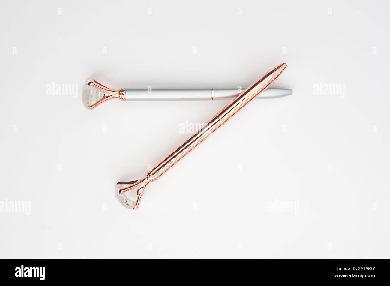 Two fancy writing pens hi-res stock photography and images - Alamy