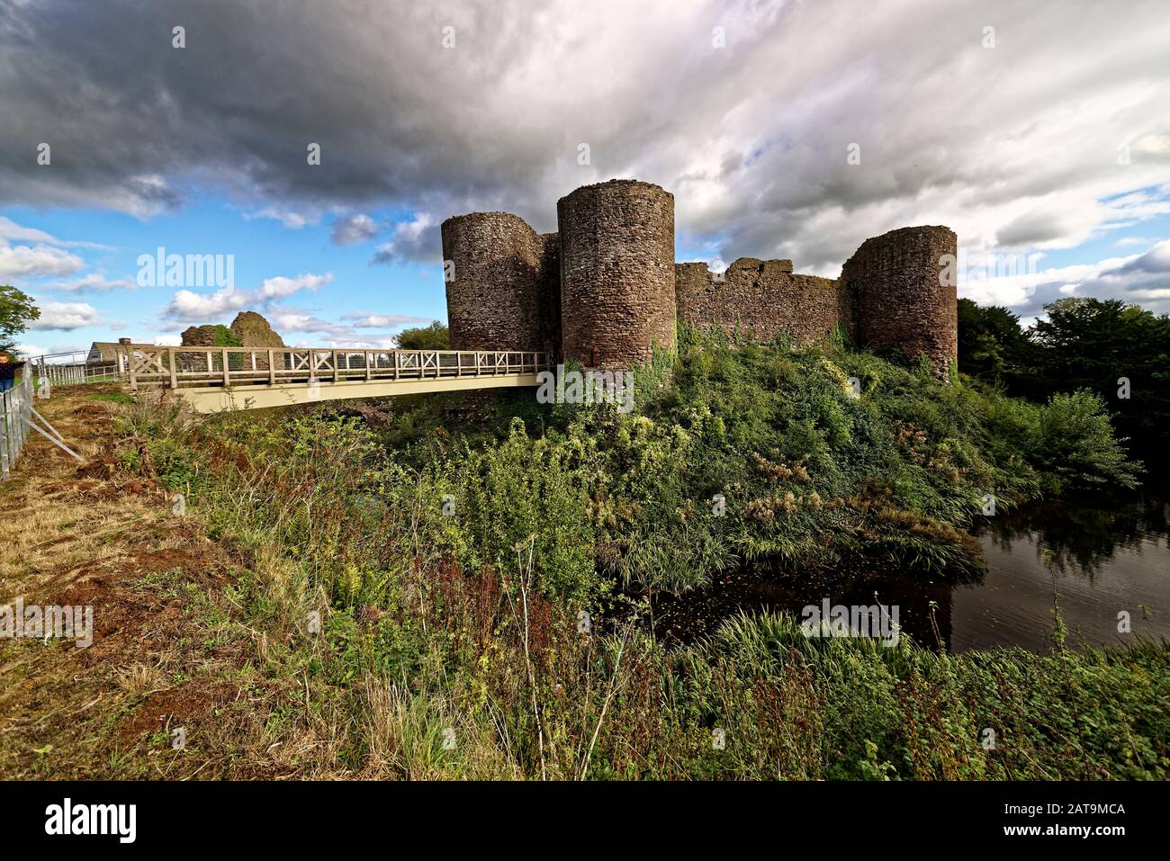 White Castle (in Welsh: Castell Gwyn), is also known historically as ...