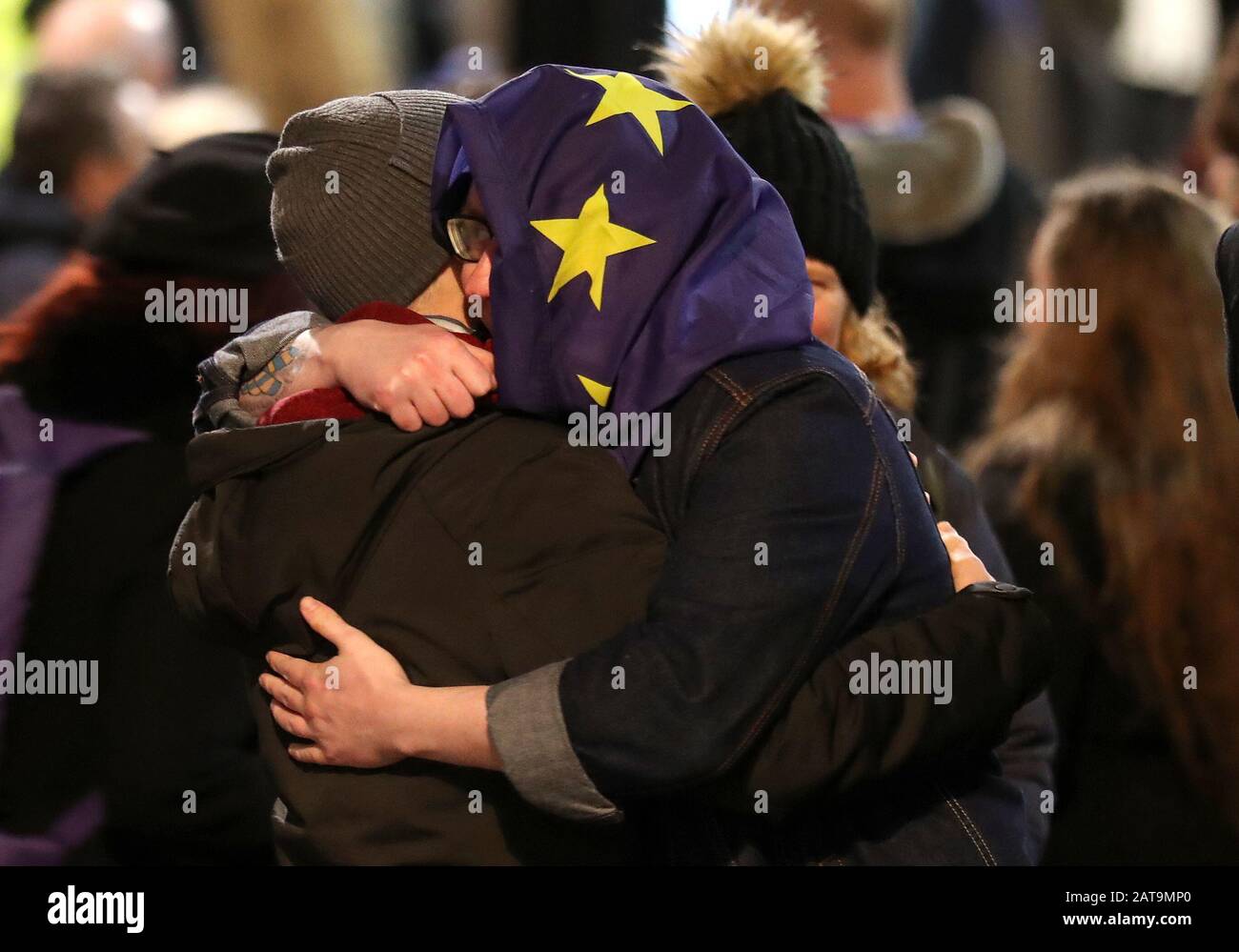 Uncomfortable hug hi-res stock photography and images - Alamy