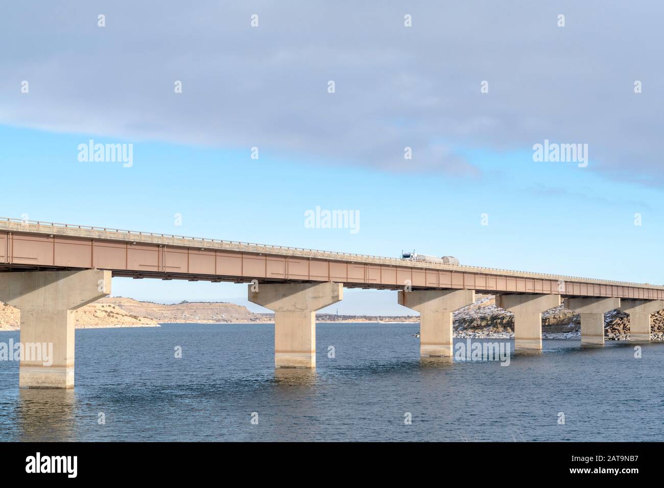 Stringer beam bridge hi-res stock photography and images - Alamy