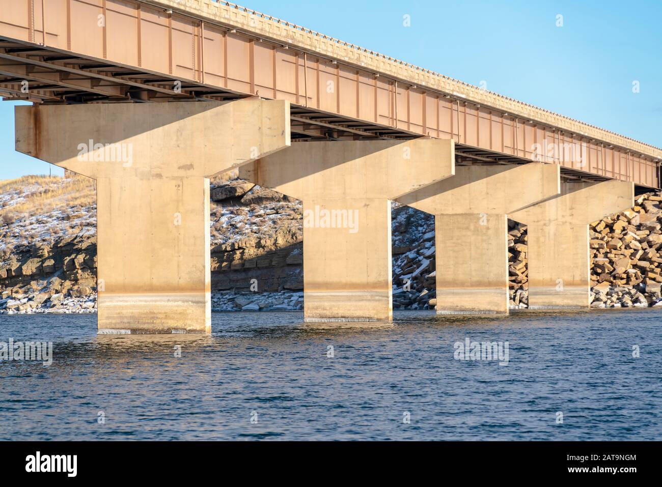 Stringer beam bridge hi-res stock photography and images - Alamy