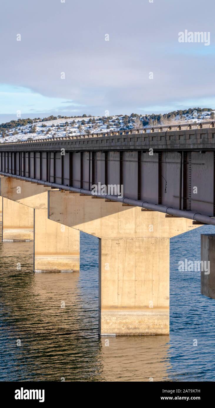 Stringer beam bridge hi-res stock photography and images - Alamy