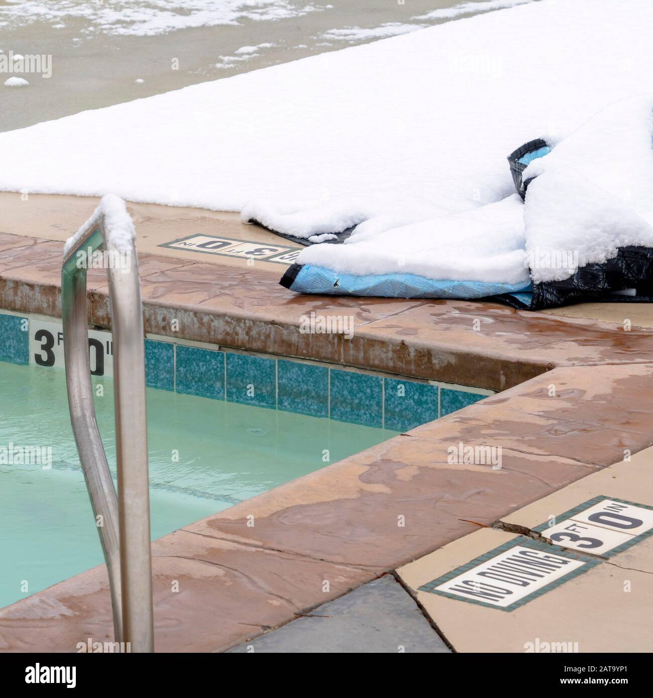 Frozen Swimming Pool High Resolution Stock Photography and Images - Alamy