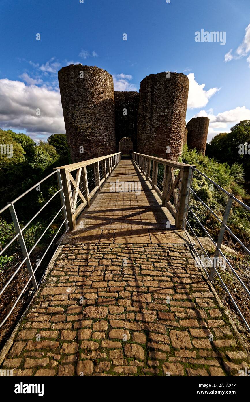 White Castle (in Welsh: Castell Gwyn), is also known historically as ...