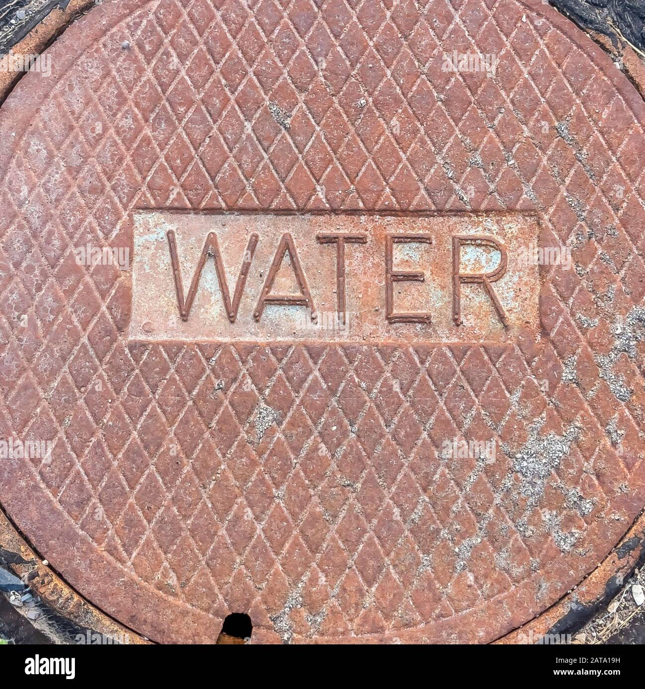 Square frame Removable circular water supply manhole cover against road ...