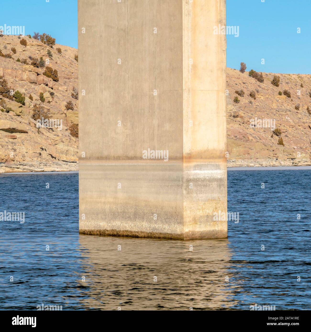 Square The pier or abutment of a stringer bridge that supports the deck ...