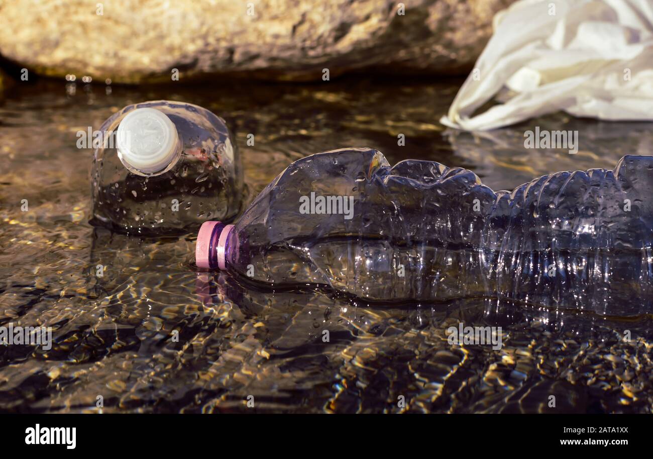 Wet Plastic Bag High Resolution Stock Photography and Images - Alamy