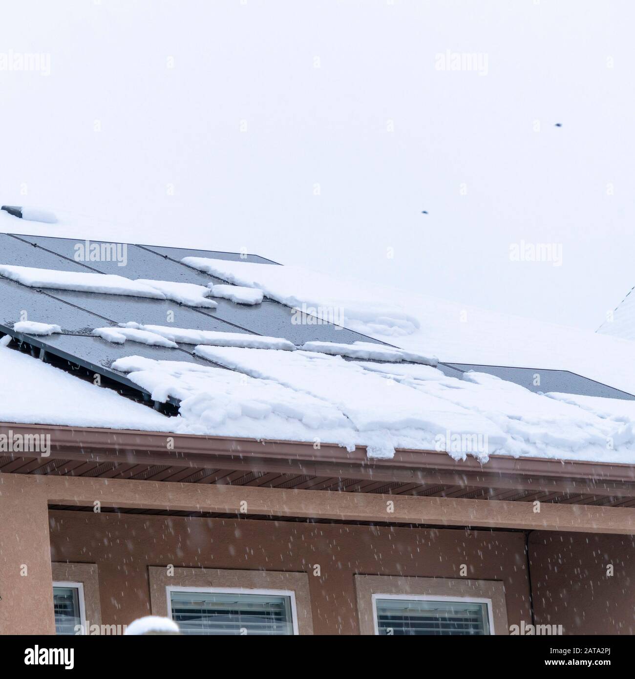 Panel icy hi-res stock photography and images - Alamy