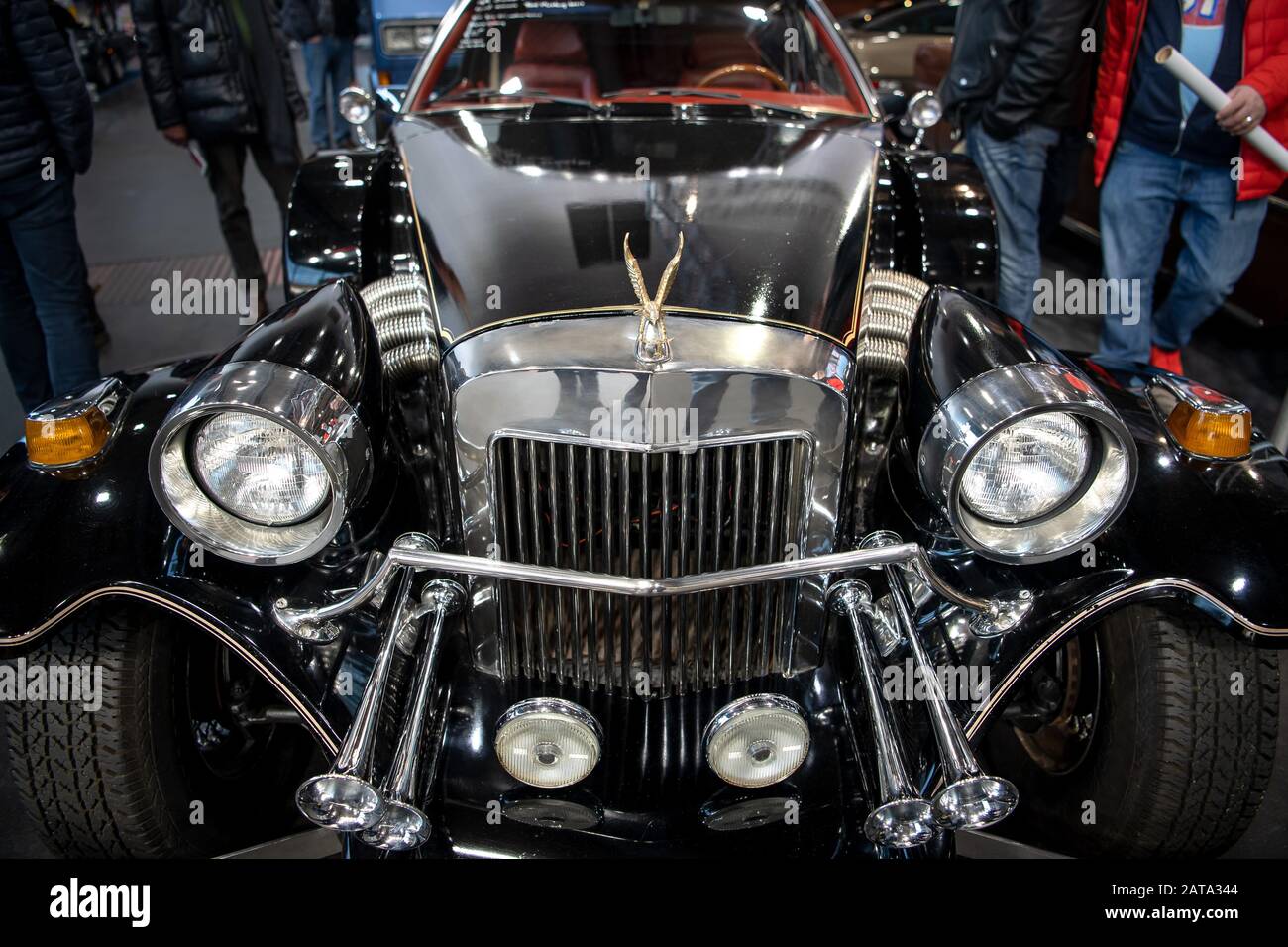 Zimmer car hi-res stock photography and images - Alamy