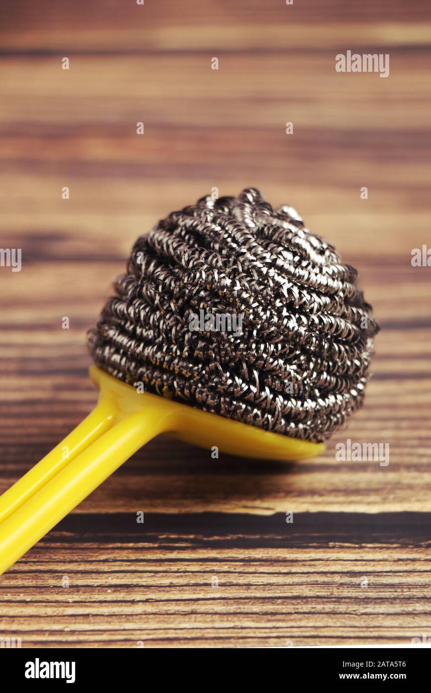 Wire sponge hi-res stock photography and images - Alamy